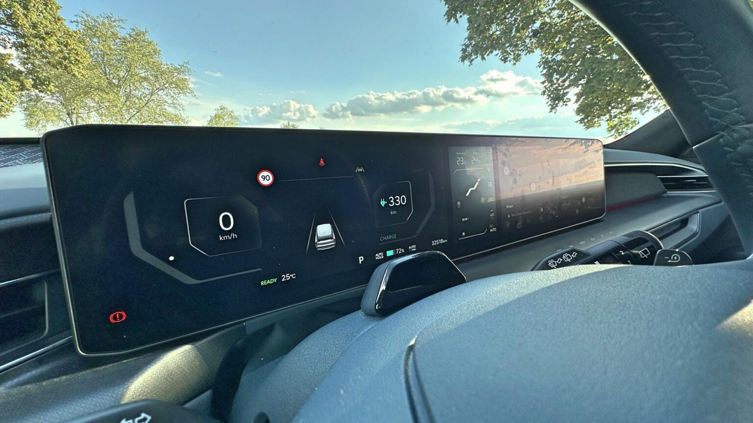 KIA EV9 GT-LINE 1st Edition AWD 6S- Elektrický relaxačný koráb – Autozine